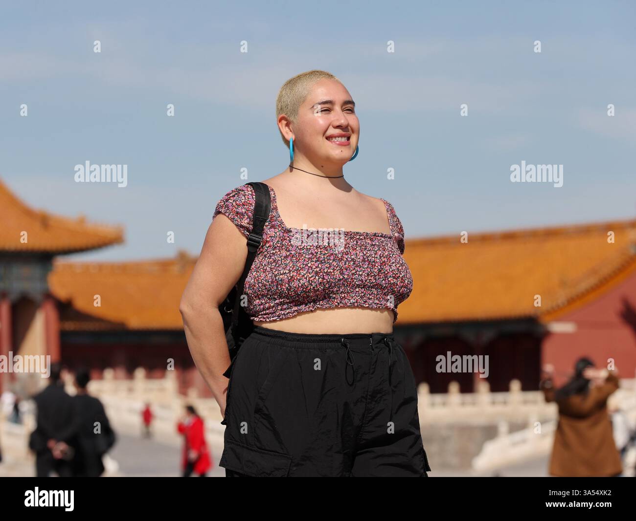 Foreign tourists visit the Palace Museum in Beijing, China, 19 March ...