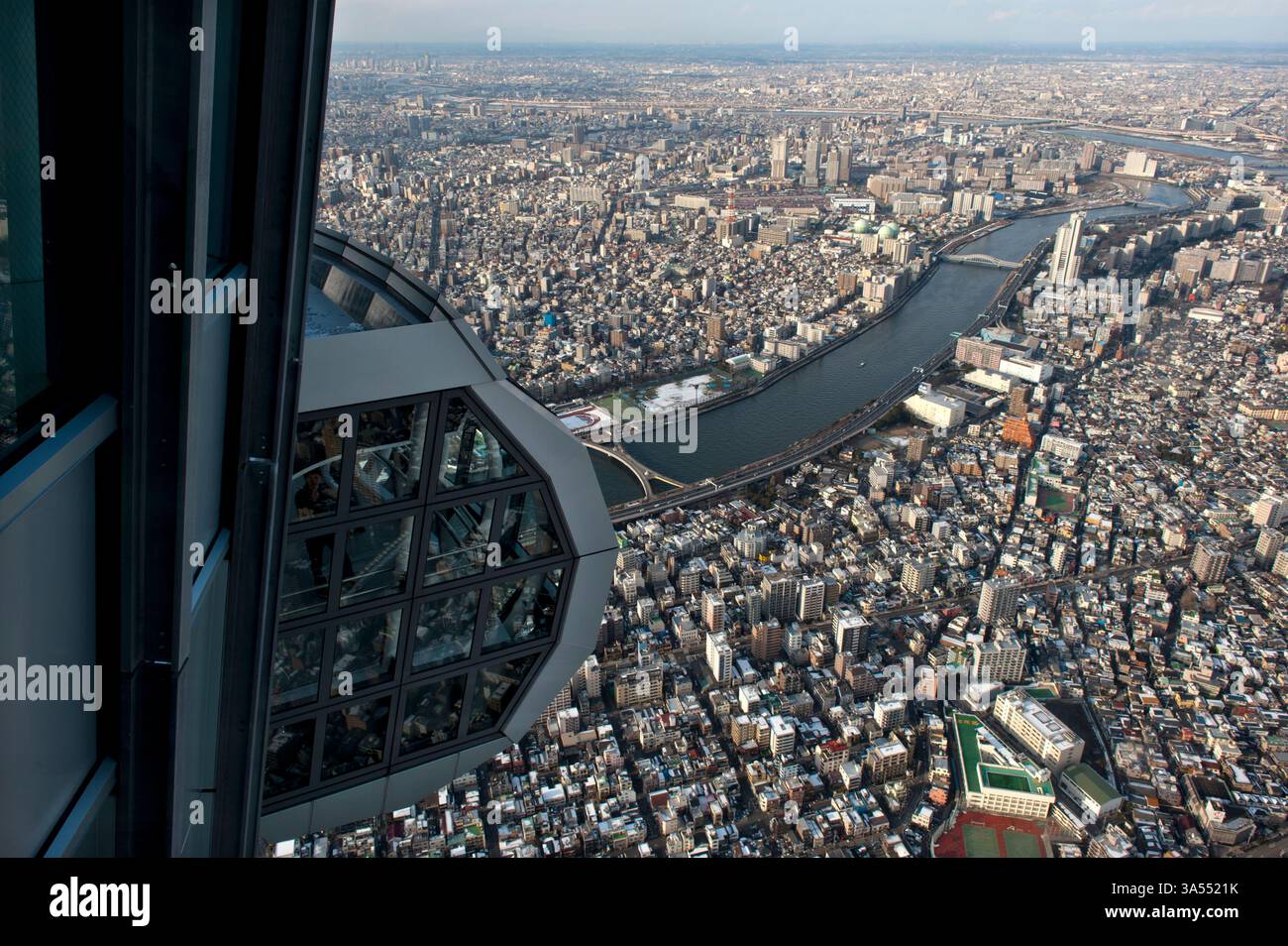 View from the Tembo Galleria level at Tokyo Skytree of the "Air Walk ...