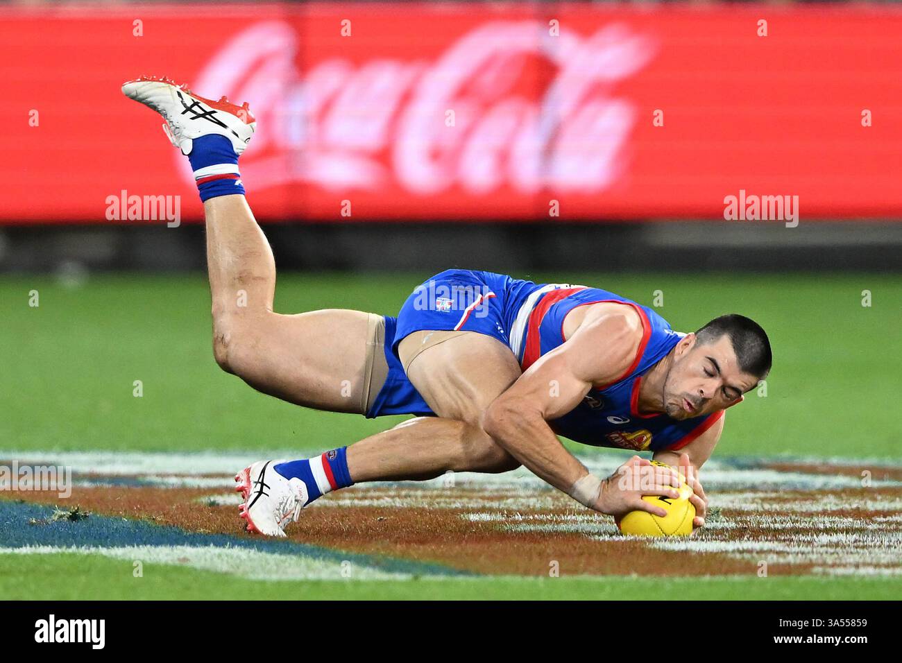 Melbourne, Australia. 21st Mar, 2025. Matthew Kennedy of Western ...