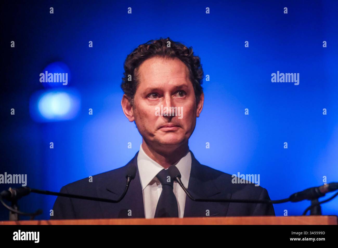 John Elkann presidente Stellantis all'Incontro istituzionale in ...