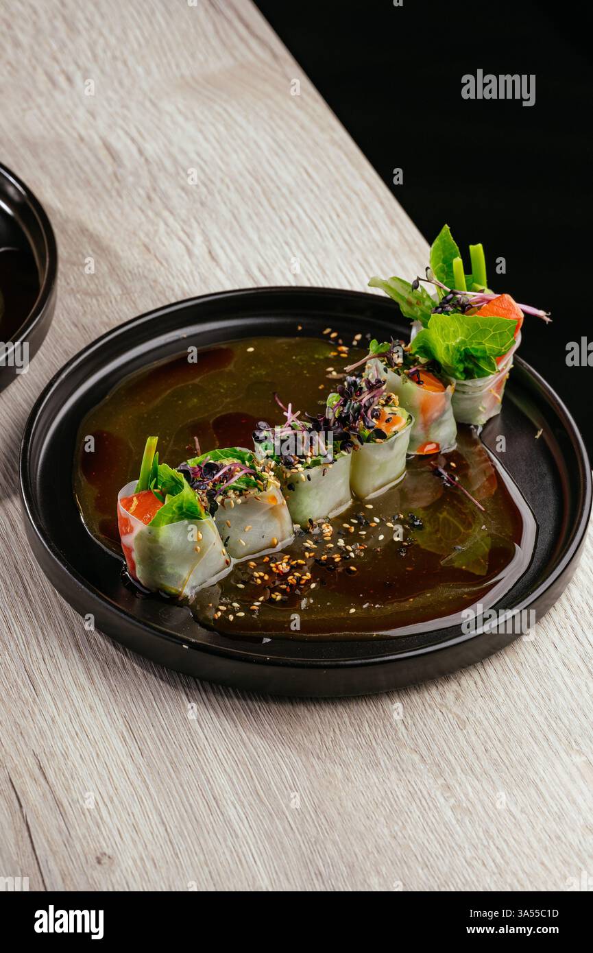 Korean spring rolls shrimp hi-res stock photography and images - Alamy