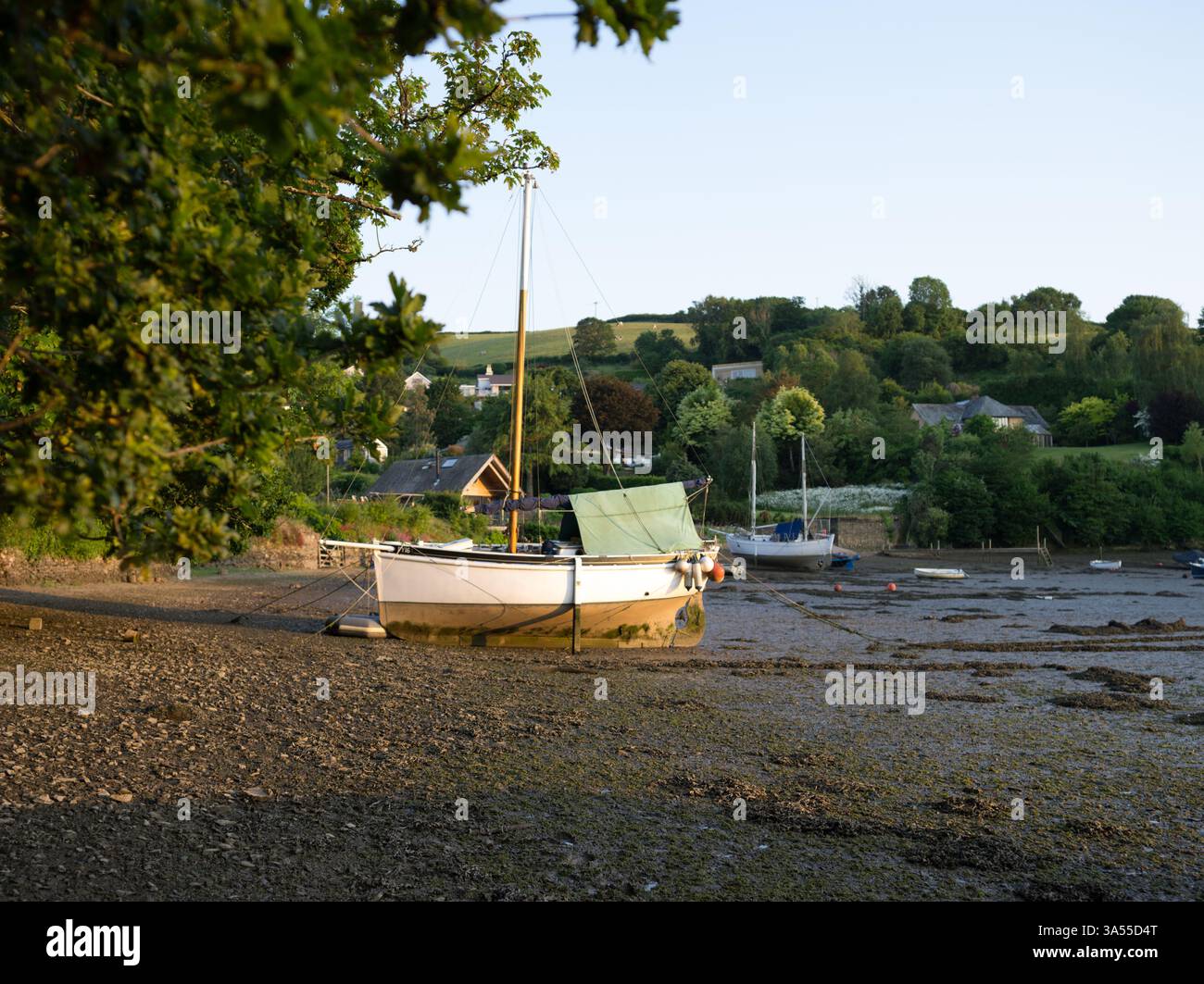 Boom awning hi-res stock photography and images - Alamy