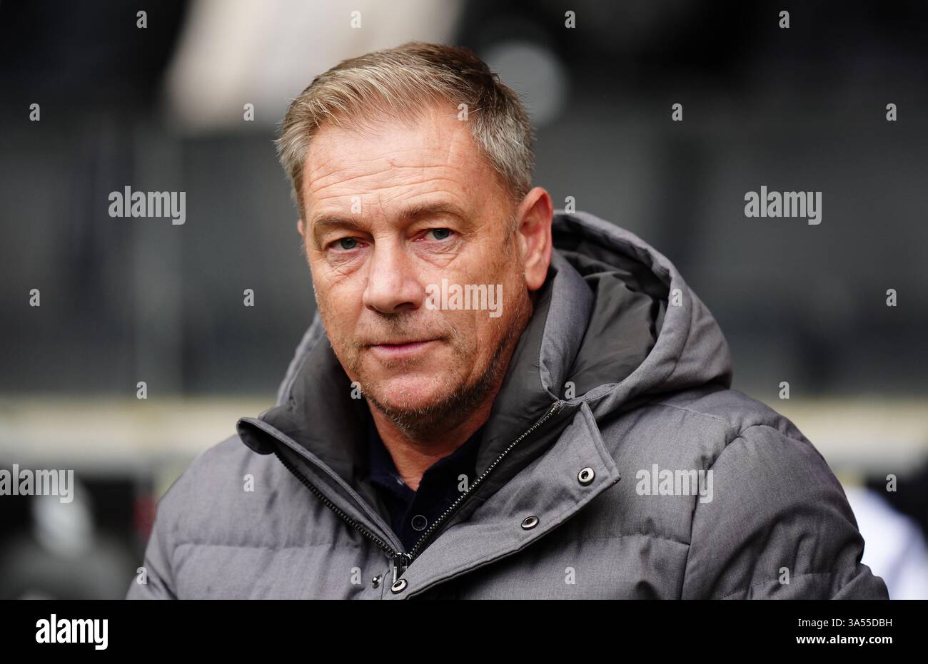 Scott lindsey crawley 2025 hi-res stock photography and images - Alamy