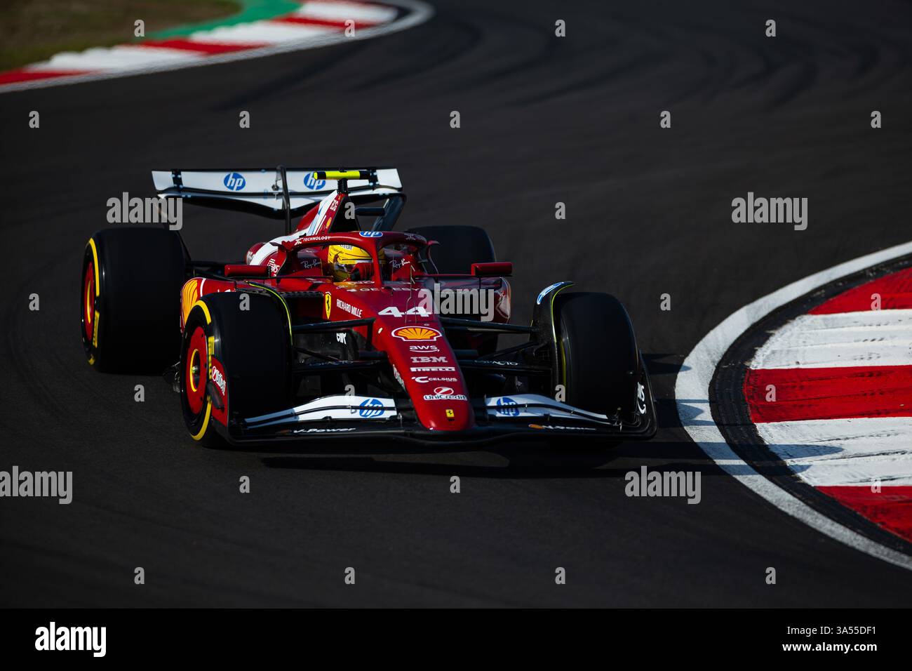 44 HAMILTON Lewis (gbr), Scuderia Ferrari SF-25, action during the Formula 1 Heineken Chinese ...