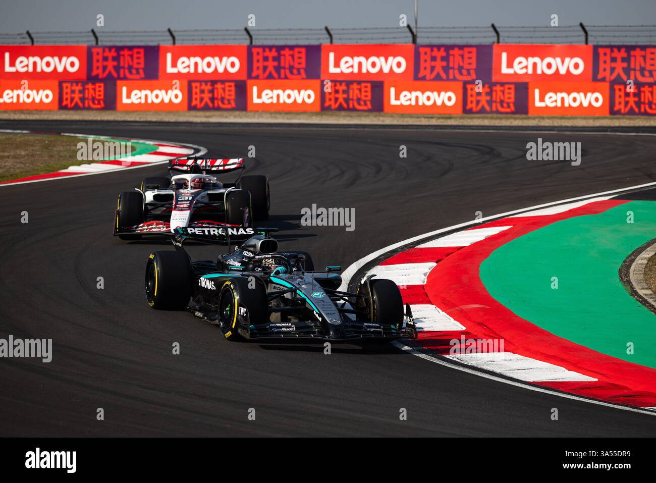 63 RUSSELL George (gbr), Mercedes AMG F1 Team W16, action during the ...