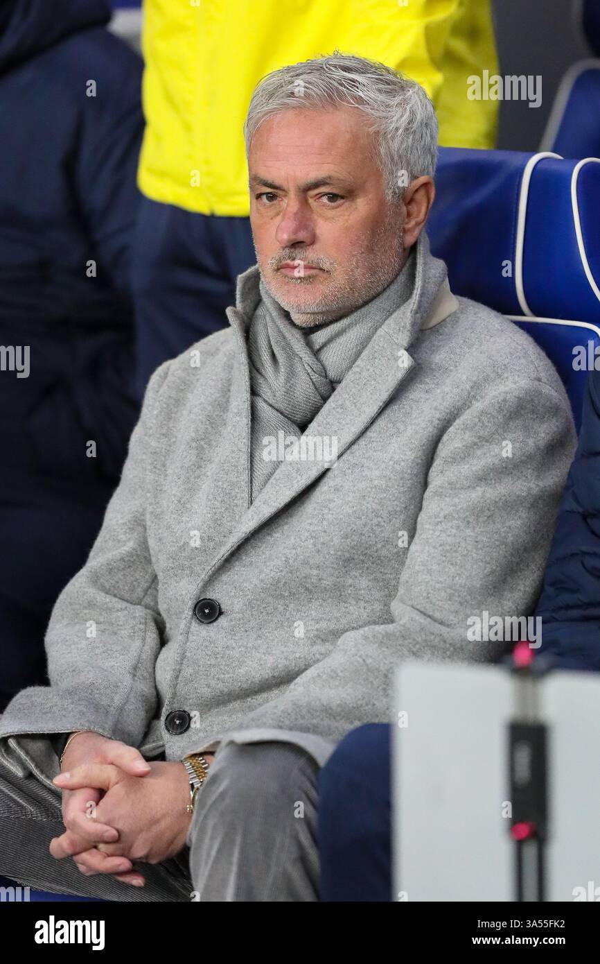Fenerbahçe hi-res stock photography and images - Alamy