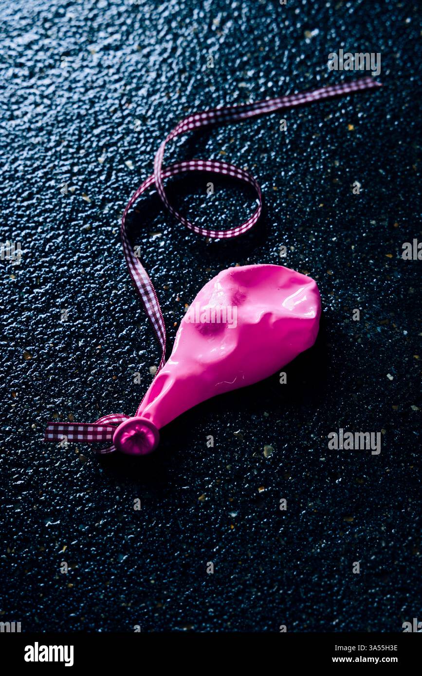 Balloon on the road hi-res stock photography and images - Alamy