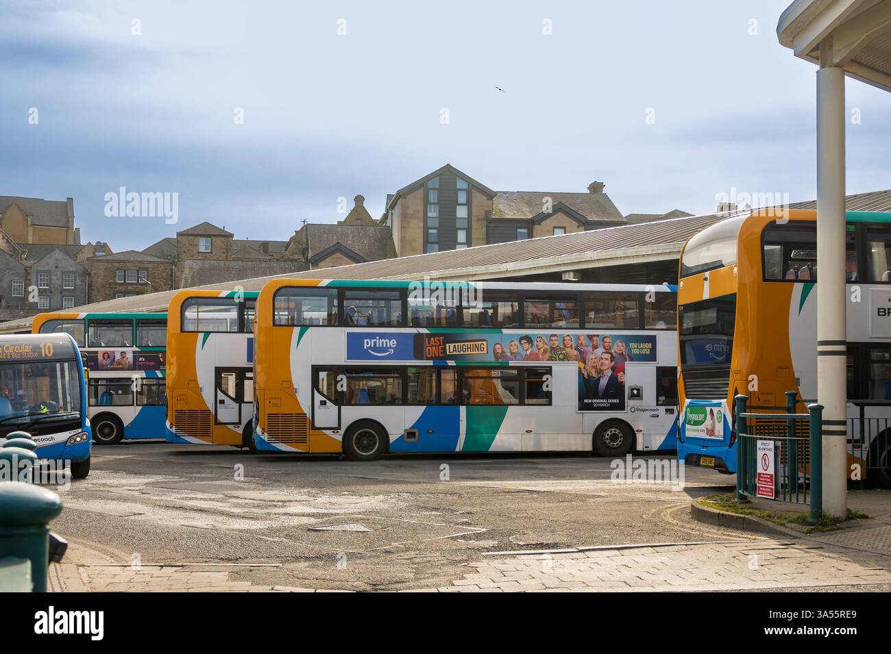The bus station in the centre of Lancaster Stock Photo - Alamy