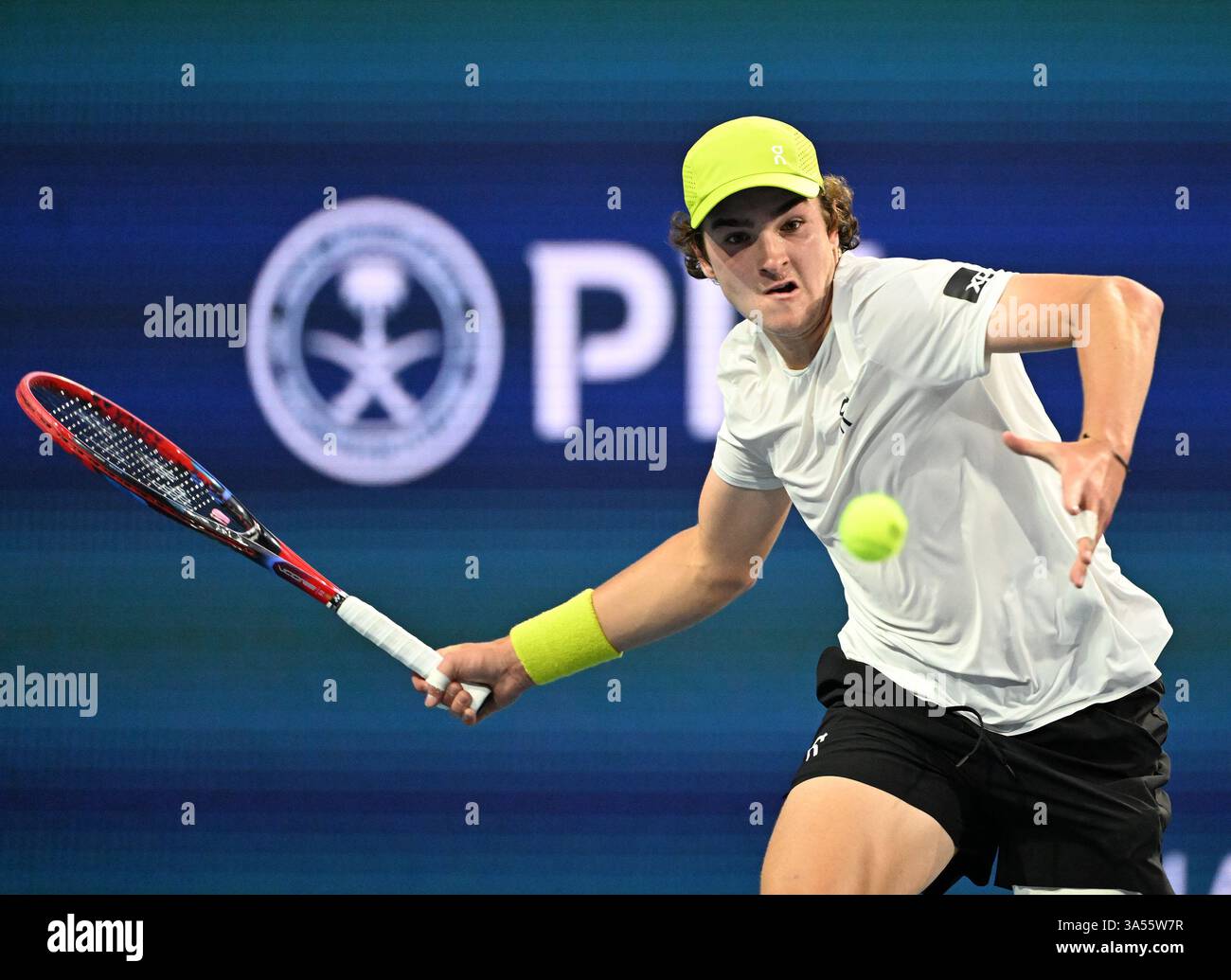 Miami Gardens FL, USA. 20th Mar, 2025. Joao Fonseca Vs Learner Tien during The Miami Open at ...