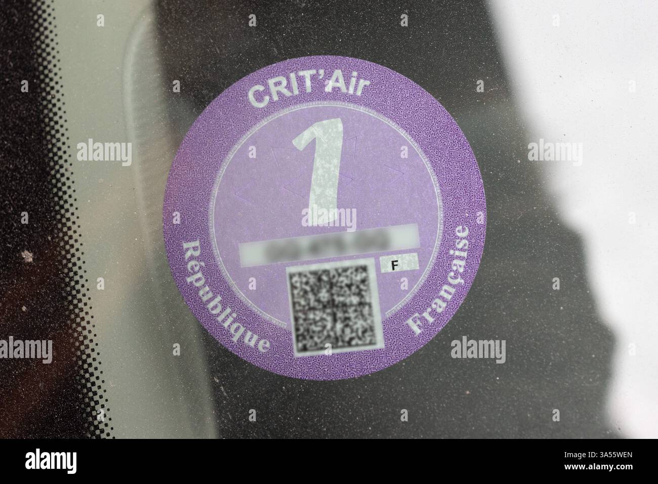 Paris, France. 21st Mar, 2025. View of the Crit Air 1 sticker, in Paris ...