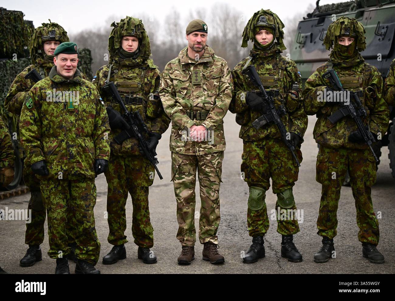 The Prince of Wales meet Estonian troops at Tapa Camp and thank them ...