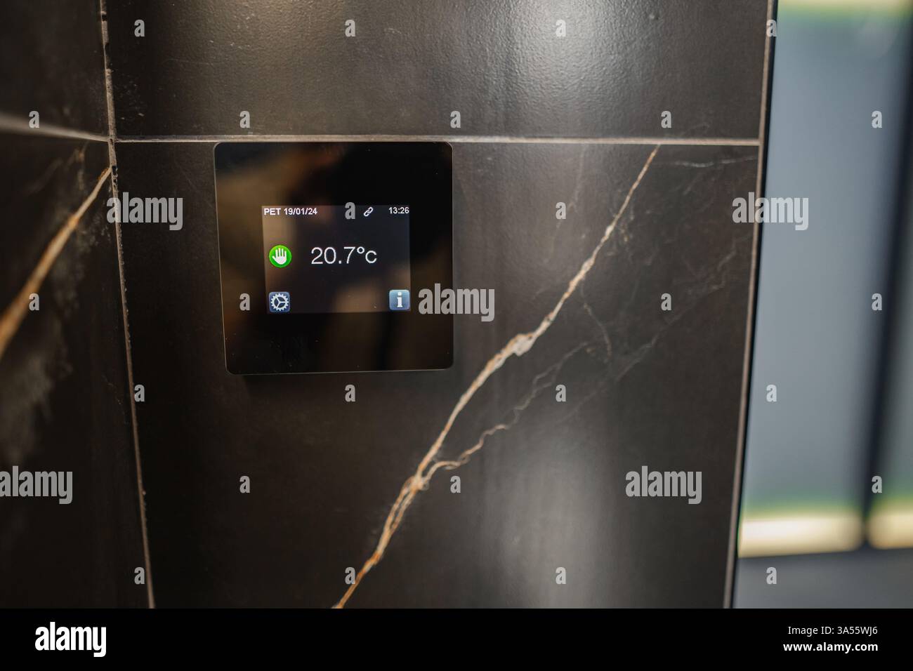 System settings panel hi-res stock photography and images - Alamy