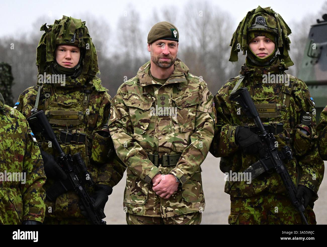 The Prince of Wales meet Estonian troops at Tapa Camp and thank them ...