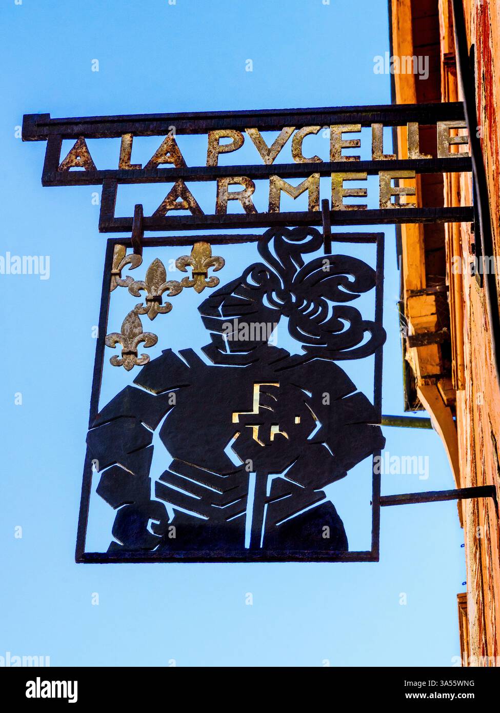 Armed maid house hi-res stock photography and images - Alamy