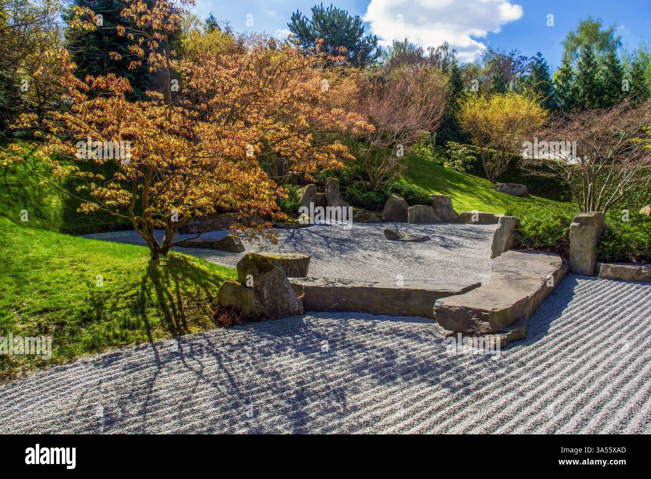 Amazing Japanese dry garden (karesansui) or Japanese rock garden - part ...