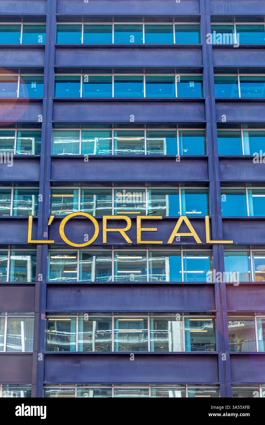 Sign and logo on the building housing L'Oréal's global headquarters. L ...