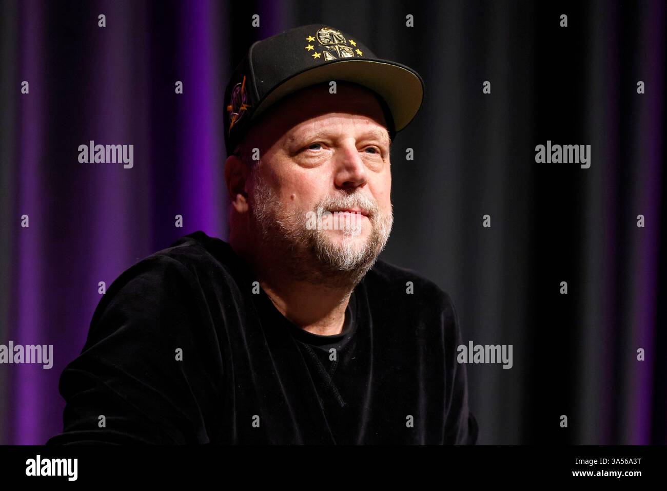 Rapper Smudo auf der Lit.Cologne 2025 Veranstaltung MfG. Mit ...