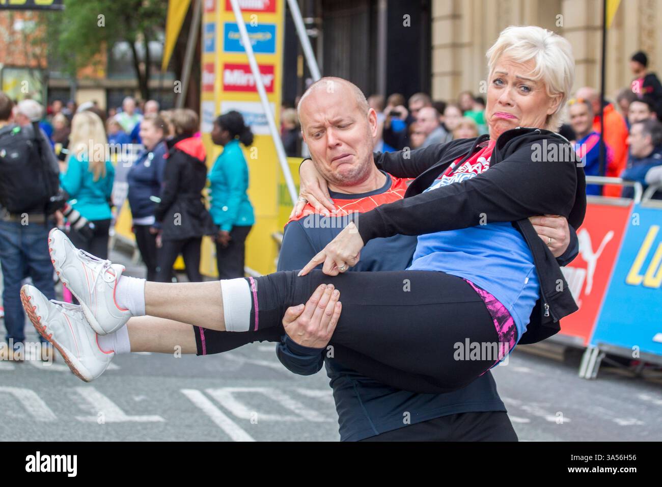 Denise Welch who was not able to run due to injury still turned up to ...