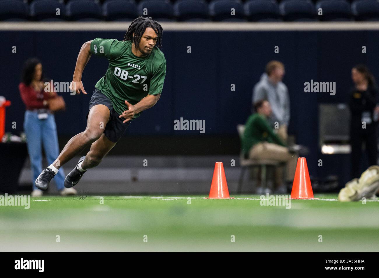 Houston's Bryan Massey runs a drill during the Big 12 Conference's NFL ...