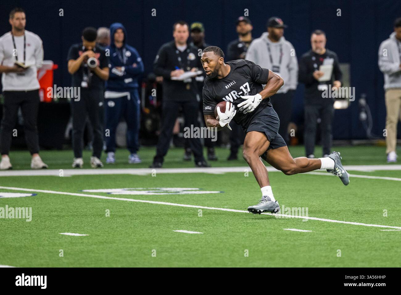 UCF's Jacoby Jones runs a drill during the Big 12 Conference's NFL ...