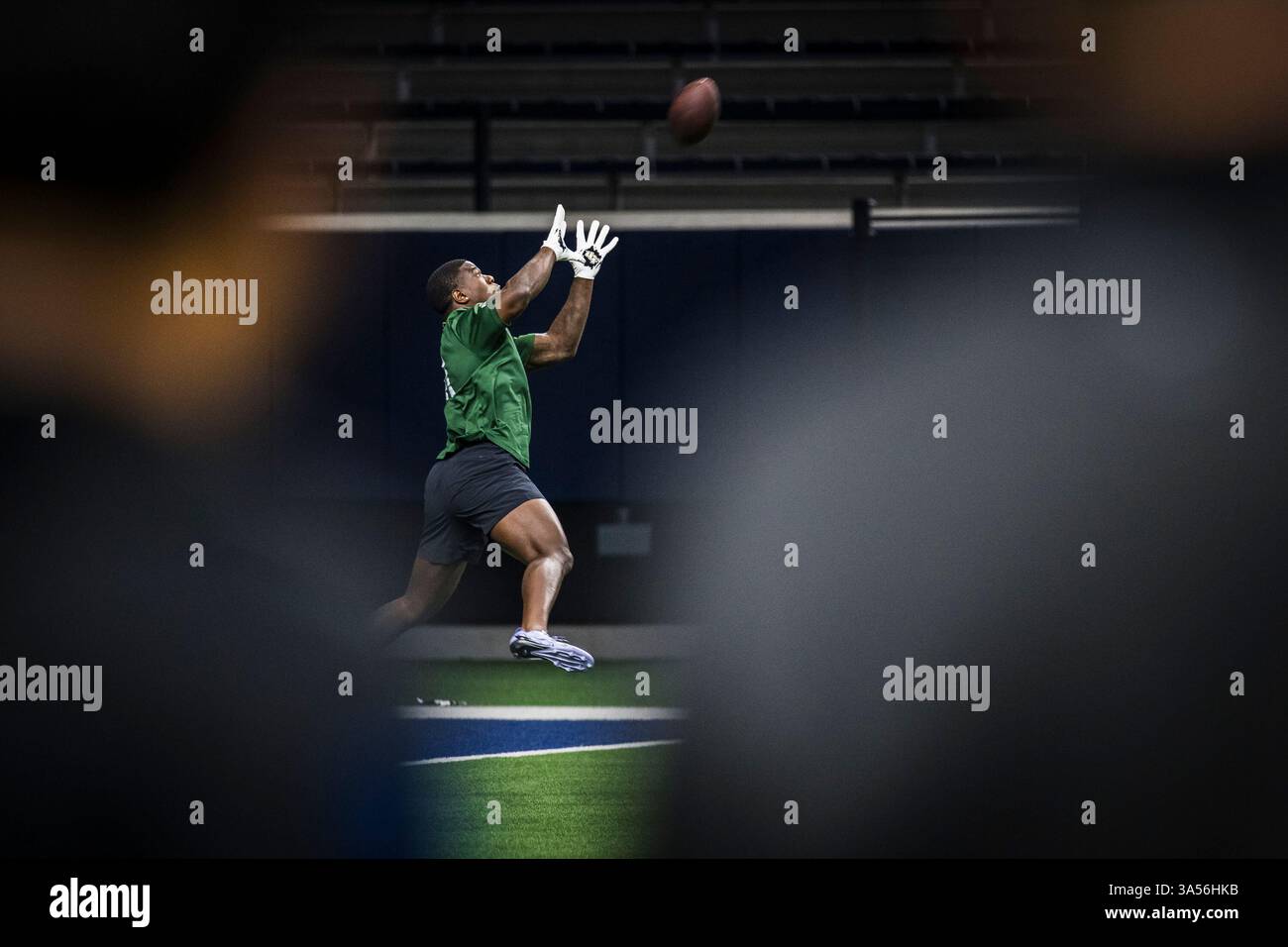 UCF's Ladarius Tennison runs a drill during the Big 12 Conference's NFL ...