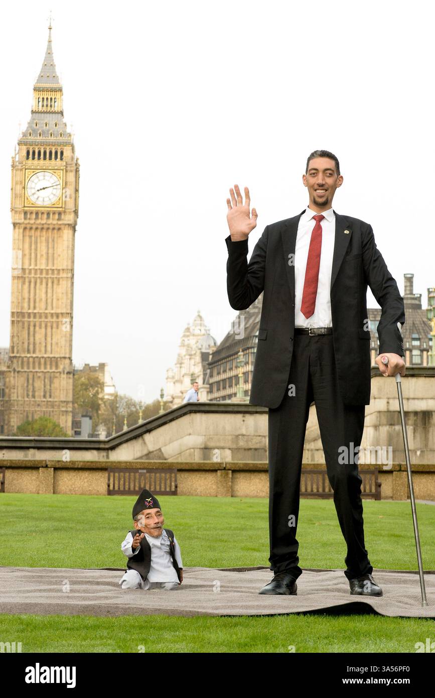 London, England, 11.12.2014 The shortest man ever Chandra Bahadur Dangi ...