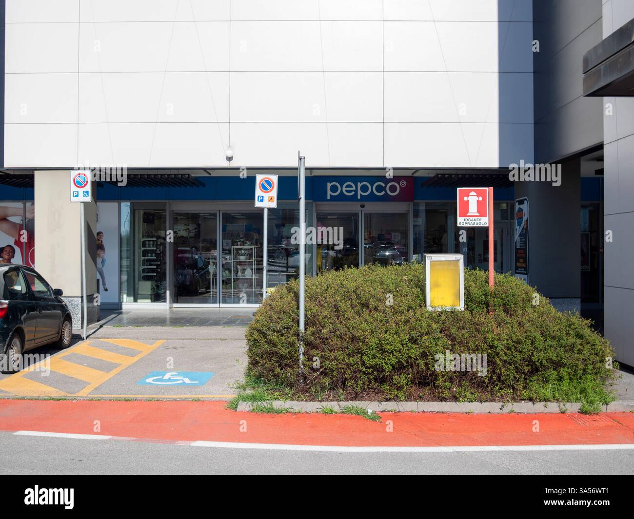 Pepco sign hi-res stock photography and images - Alamy