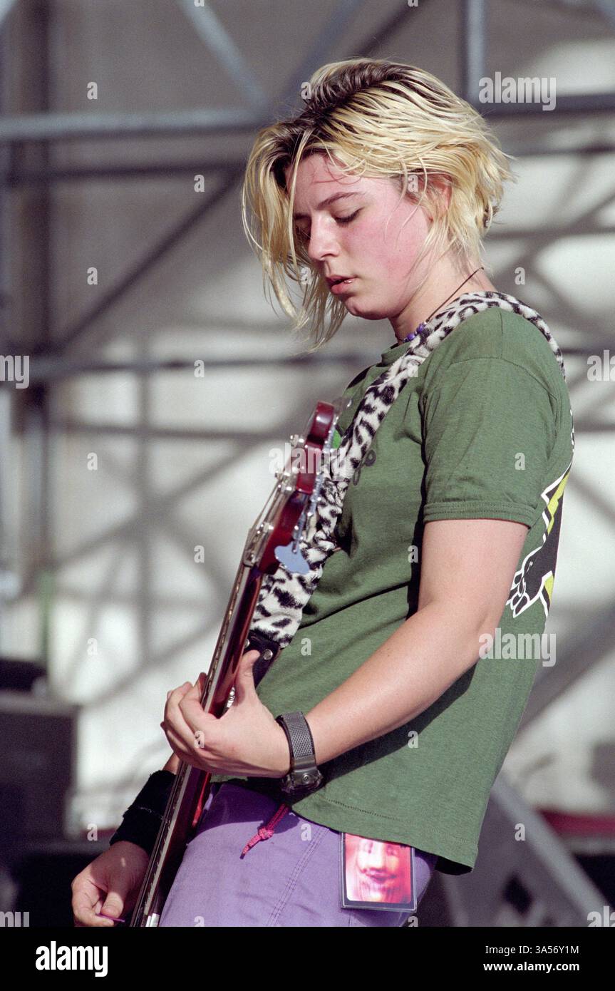Bologna Italy 03/09/2000 :Roberta Sammarelli, bassist of the Italian ...