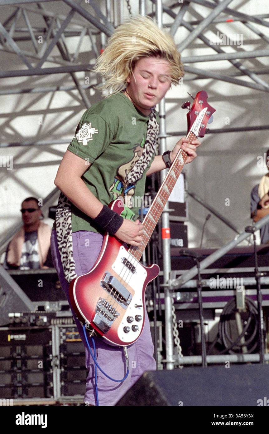 Bologna Italy 03/09/2000 :Roberta Sammarelli, bassist of the Italian ...