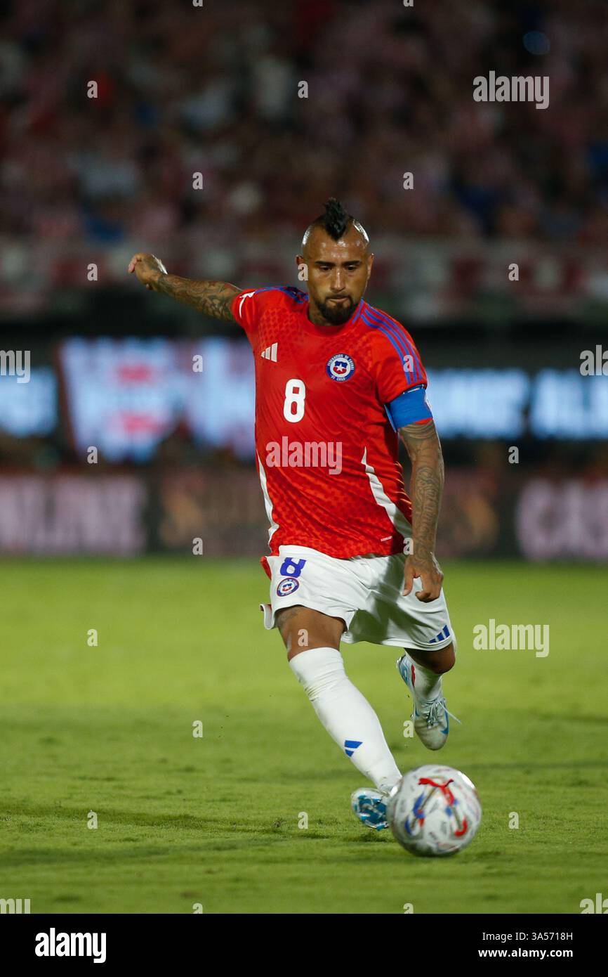 ASUNCION, PARAGUAY, 20 MARCH 2025 - Arturo Vidal of Chile controls the ...