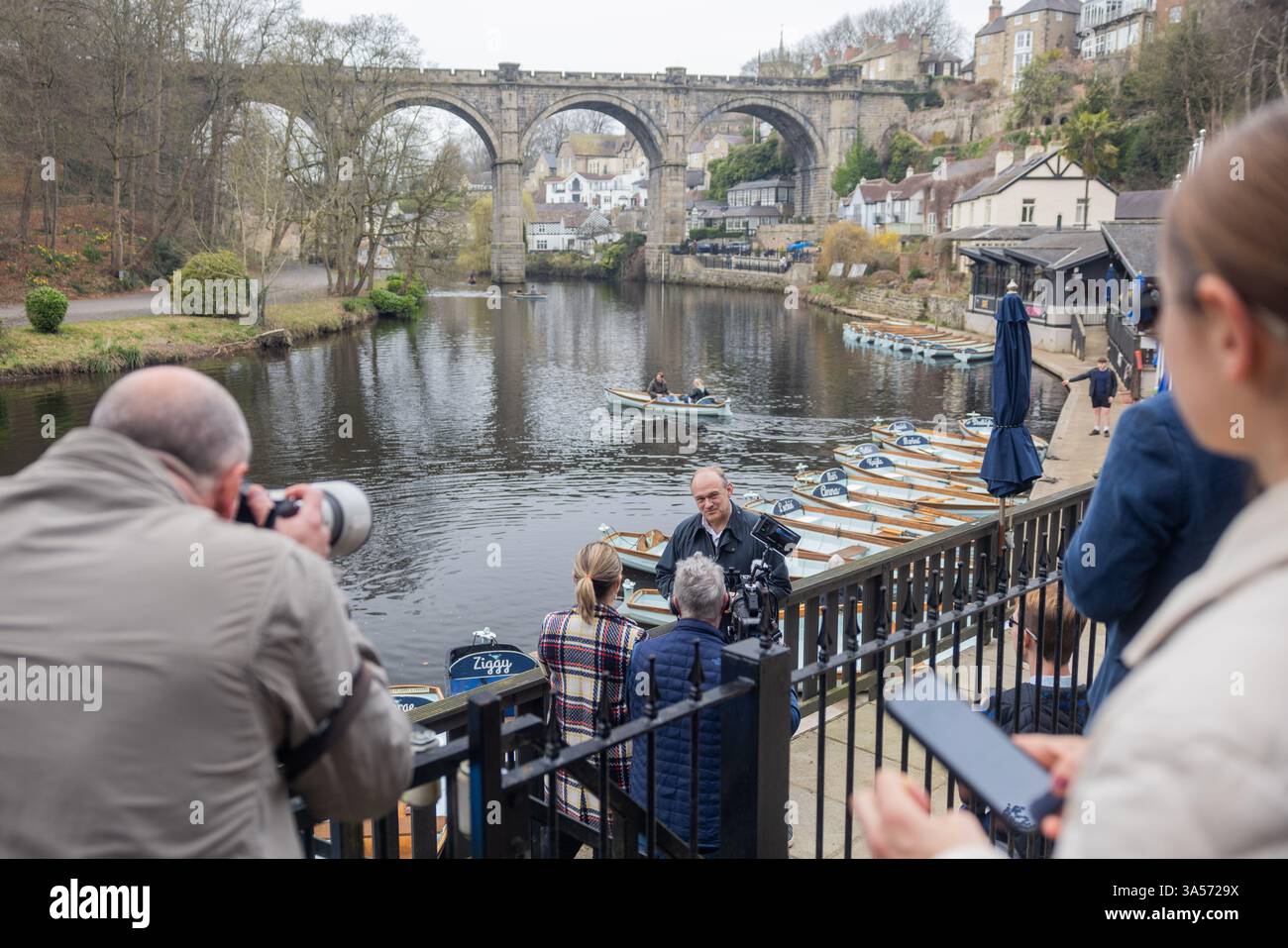 Knaresborough, UK. 21 MAR, 2025. Ed Davey, party leader, does the media ...