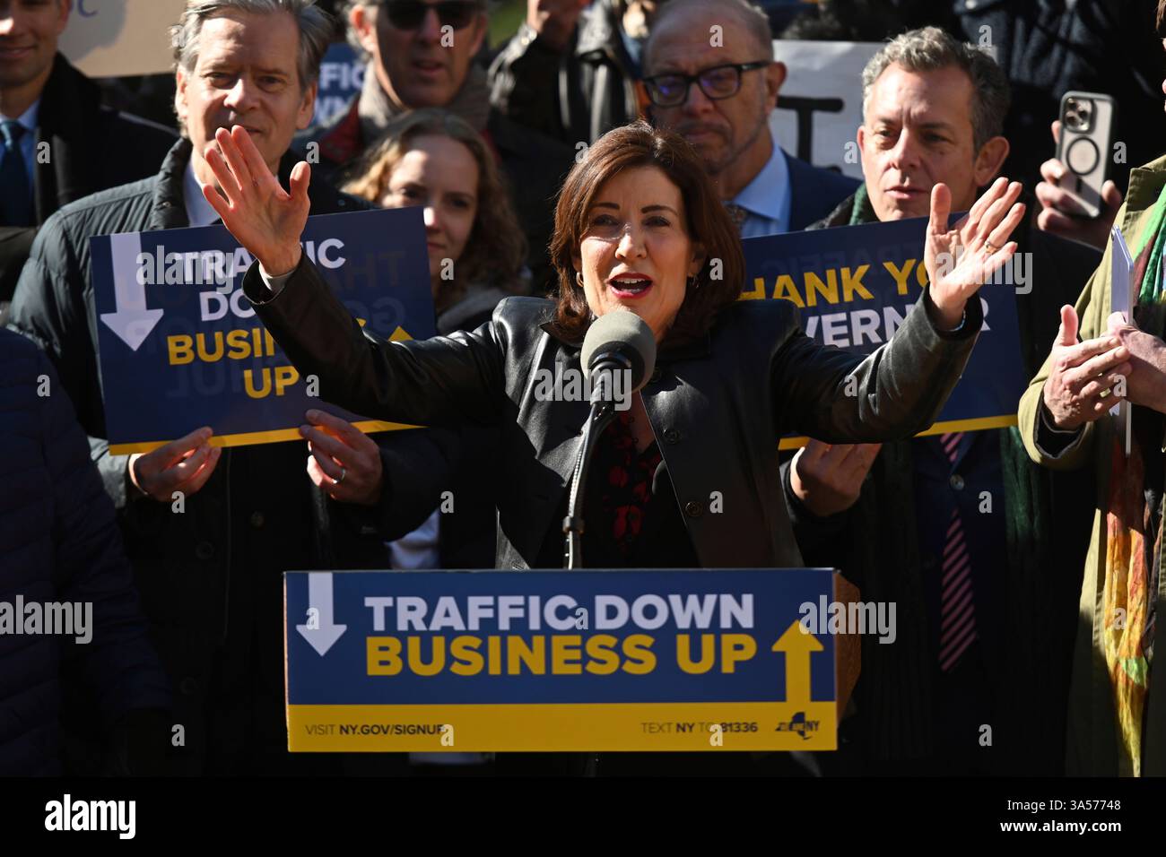 Photo by: NDZ/STAR MAX/IPx 2025 3/21/25 Governor Kathy Hochul hosts a ...