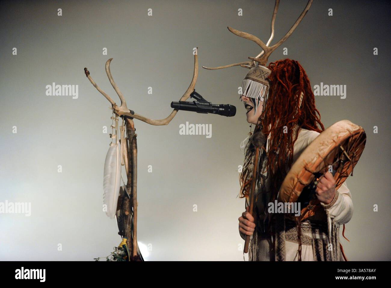 20000002 hi-res stock photography and images - Alamy