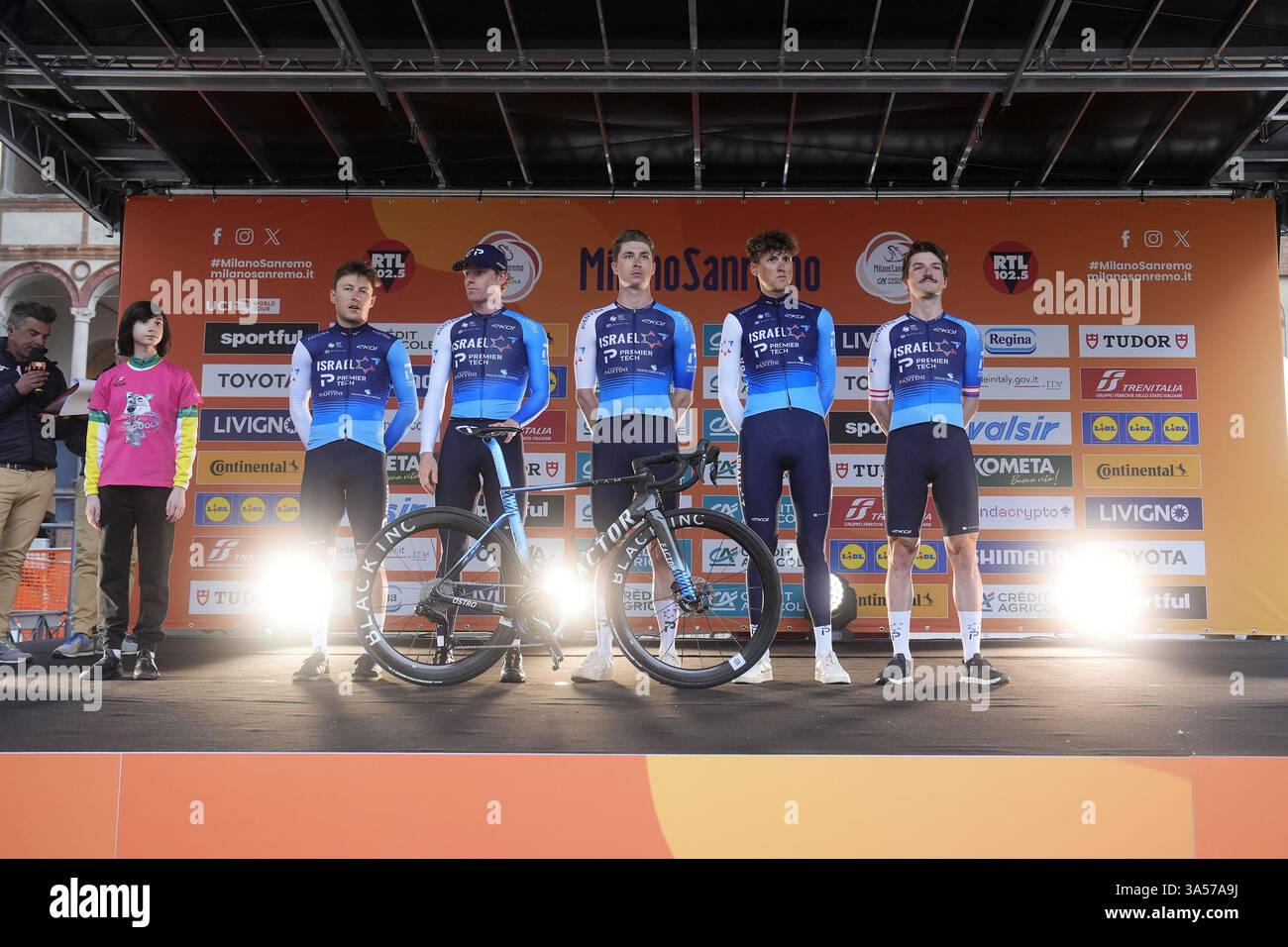 TEAM ISRAEL - PREMIER TECH during Team Presentation at the men's elite ...