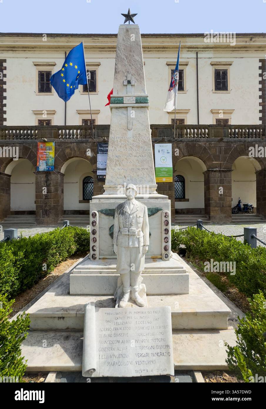 Trevignano Romano, Lazio, Italy - July 7, 2024: Monumento ai Caduti ...