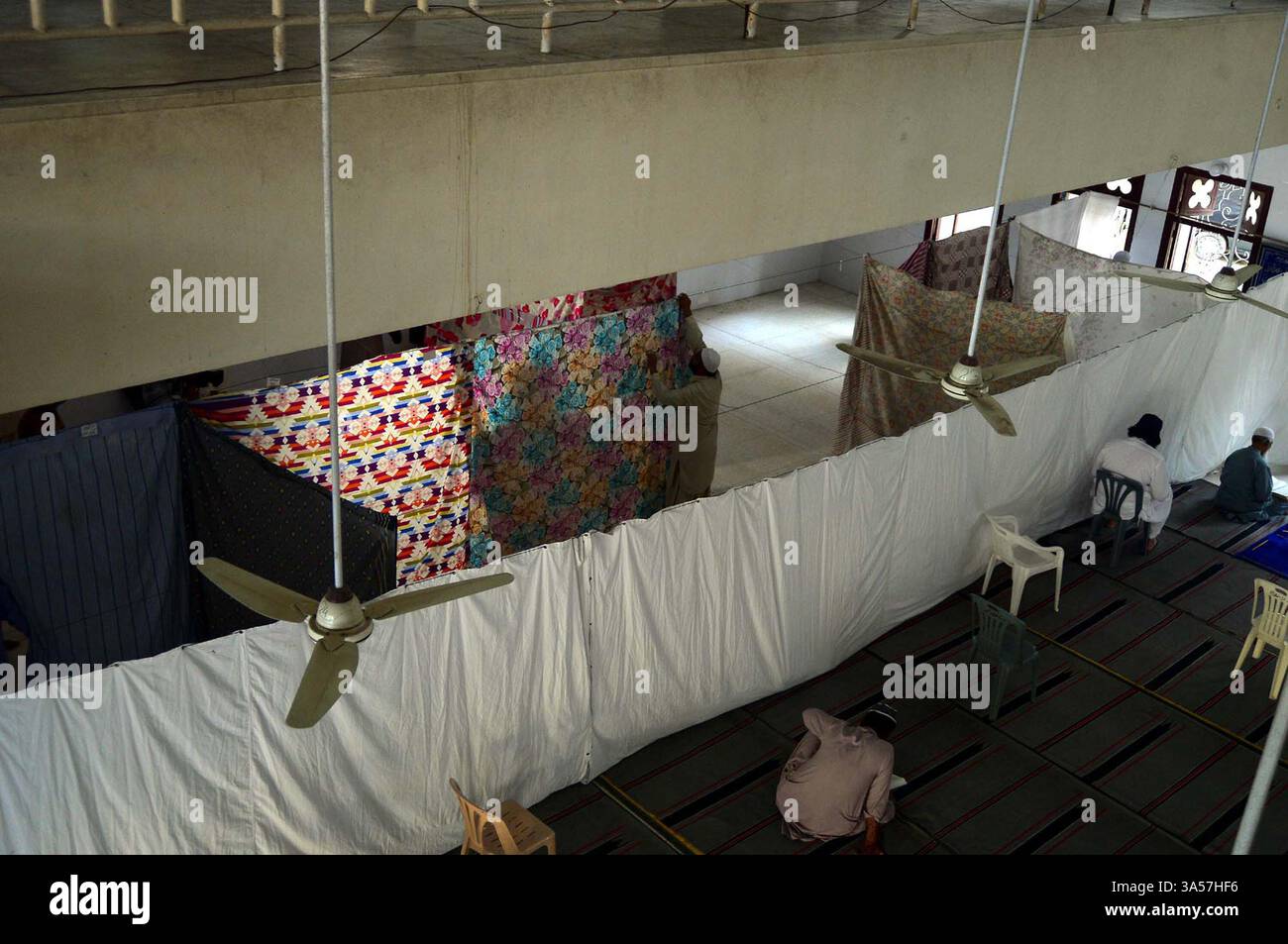 KARACHI, PAKISTAN, MAR 21: Faithful Muslims reached Thanvi mosque to ...