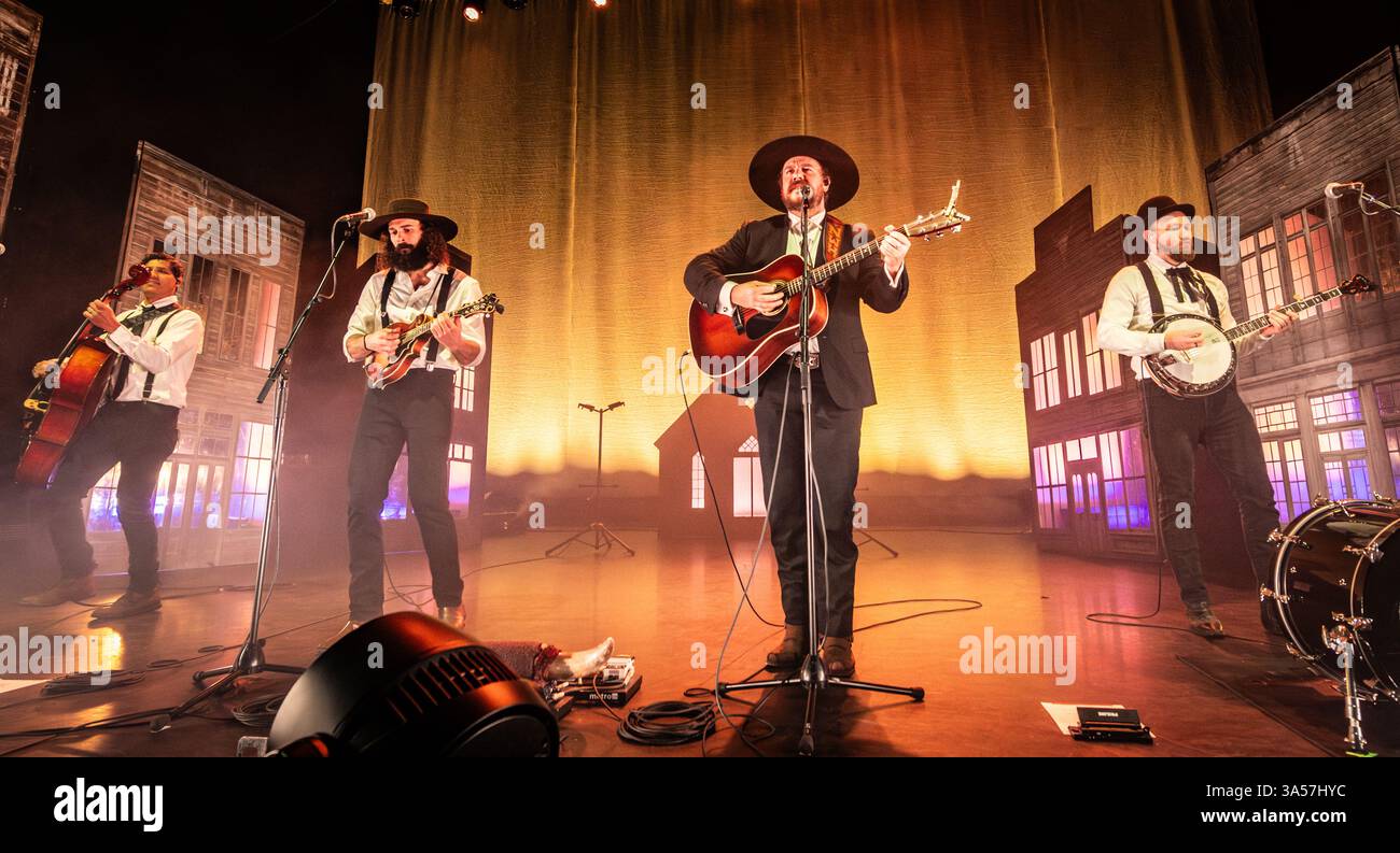 The Beautiful South at the Eventim Apollo, Hammersmith, UK, 20th March ...