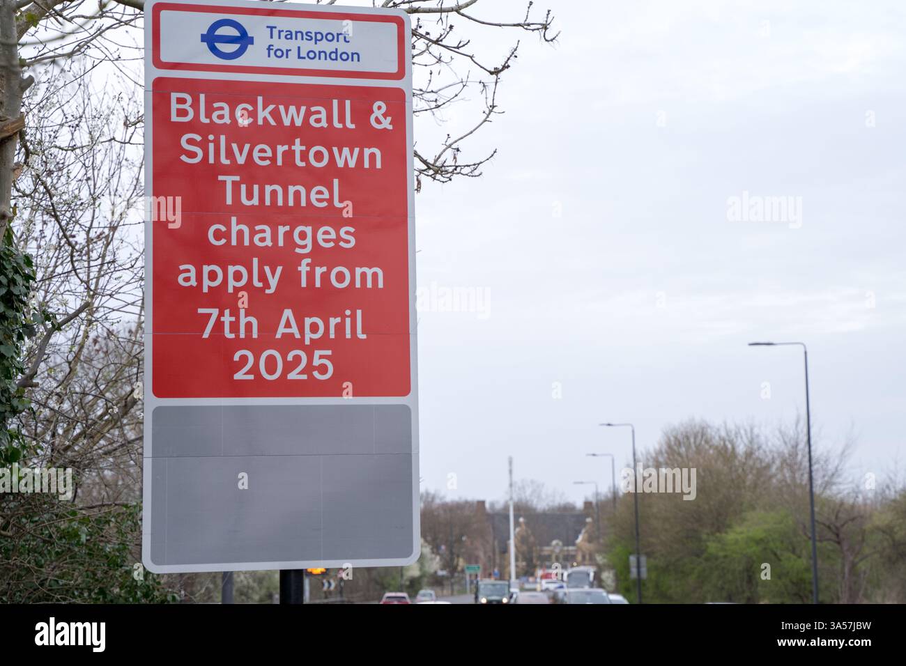 River crossing usage charge hi-res stock photography and images - Alamy