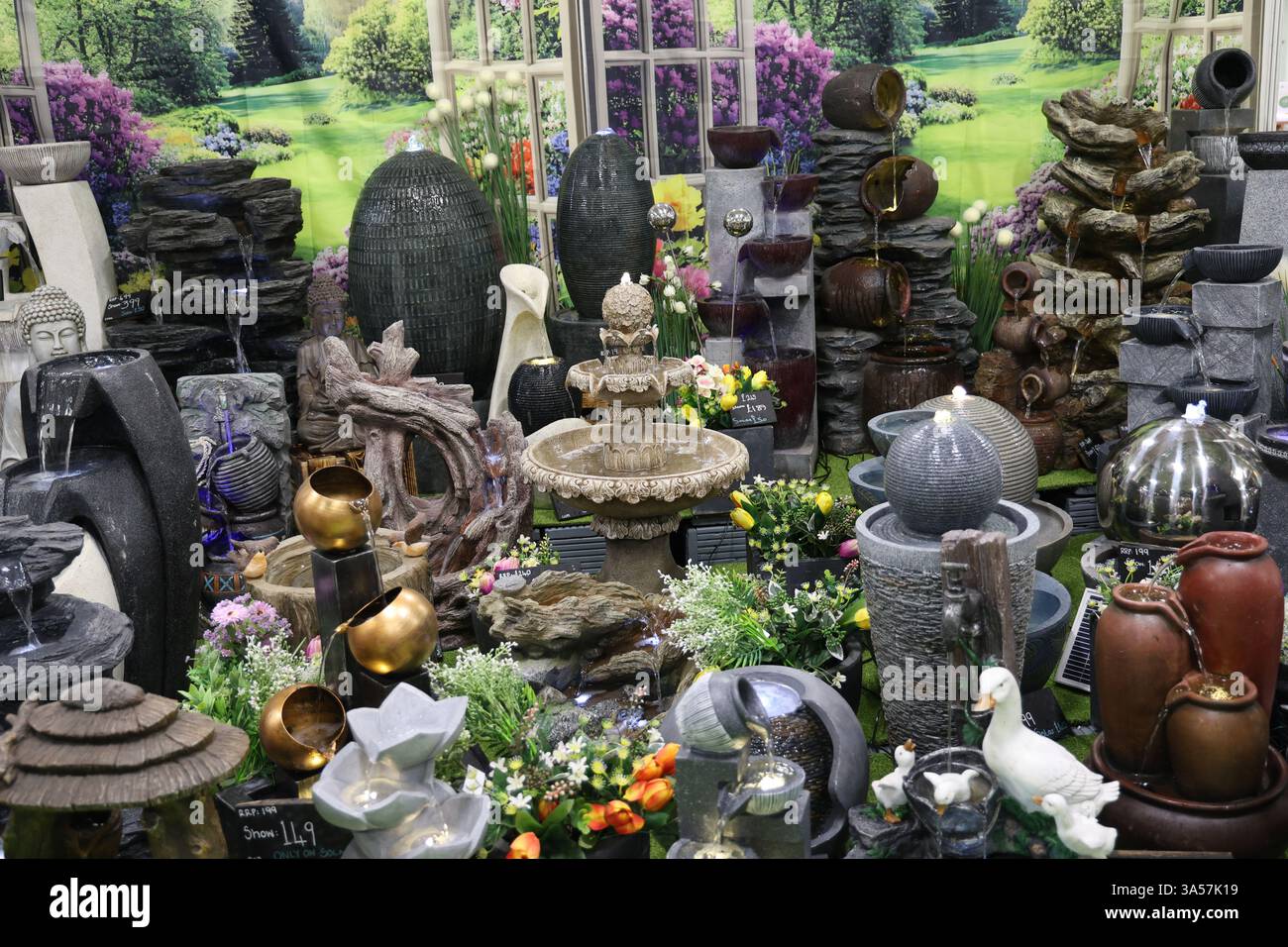 LONDON, ENGLAND: 21st March 2025: Ideal Home Show 2025, London, England ...