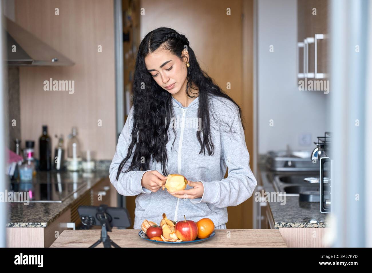 Food blogger peeling apple hi-res stock photography and images - Alamy