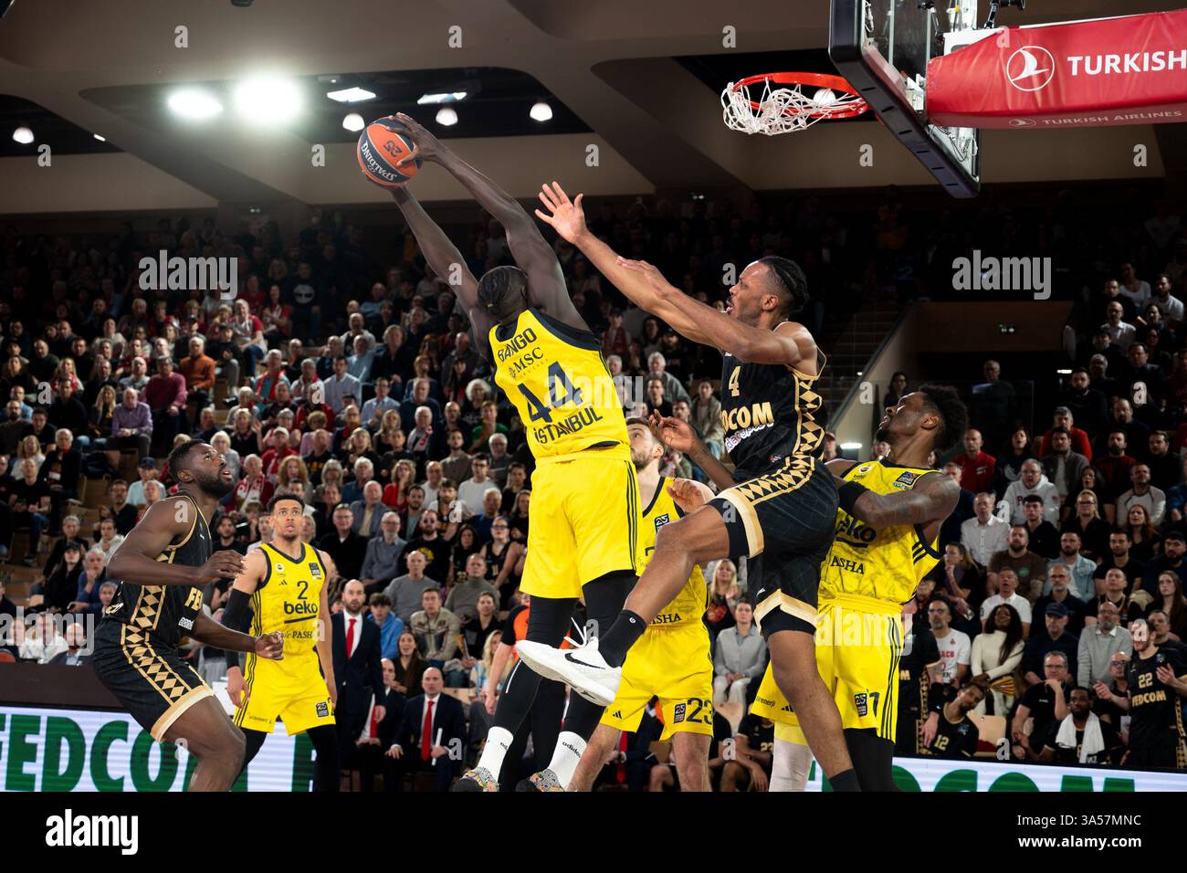 Monaco, Monaco. 20th Mar, 2025. #4 Jaron Blossomgame and #14 Mam Jaiteh ...