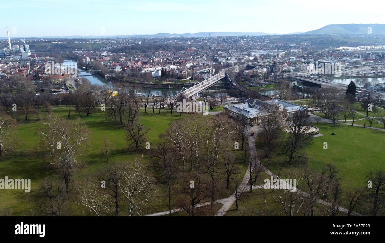 Der Rosensteinpark in Stuttgart gilt als größter englischer ...