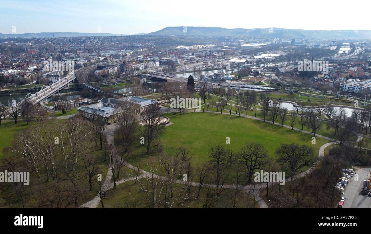 Der Rosensteinpark in Stuttgart gilt als größter englischer ...