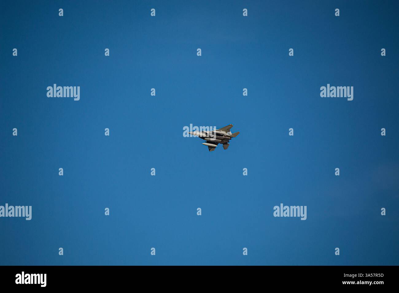Supersonic air superiority fighter hi-res stock photography and images ...
