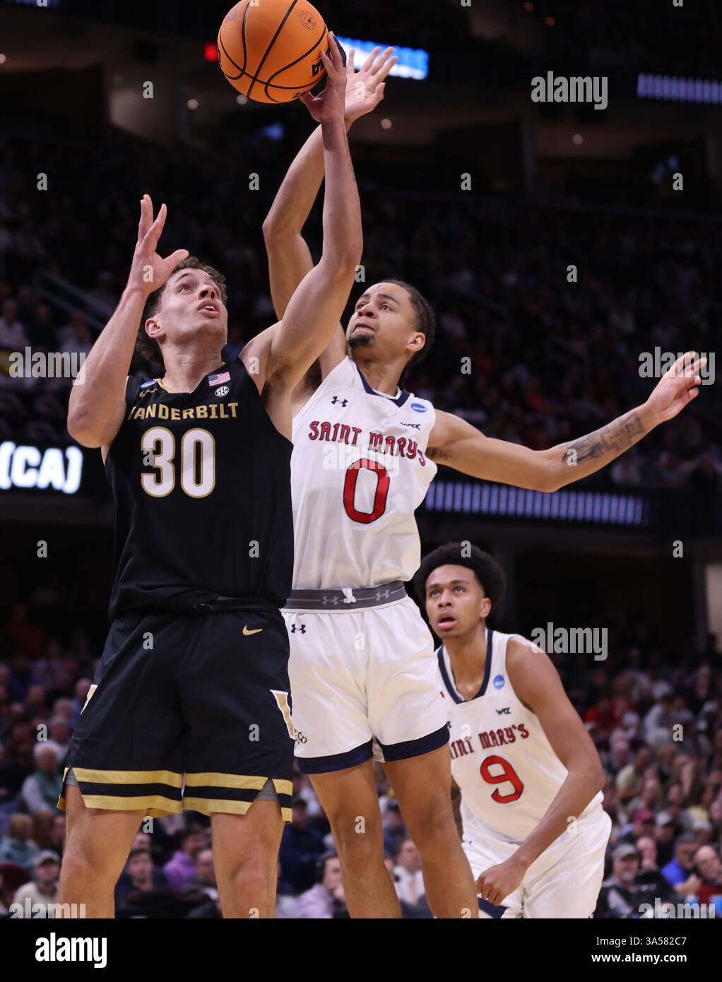 Cleveland, United States. 21st Mar, 2025. Vanderbilt guard Chris Manon ...