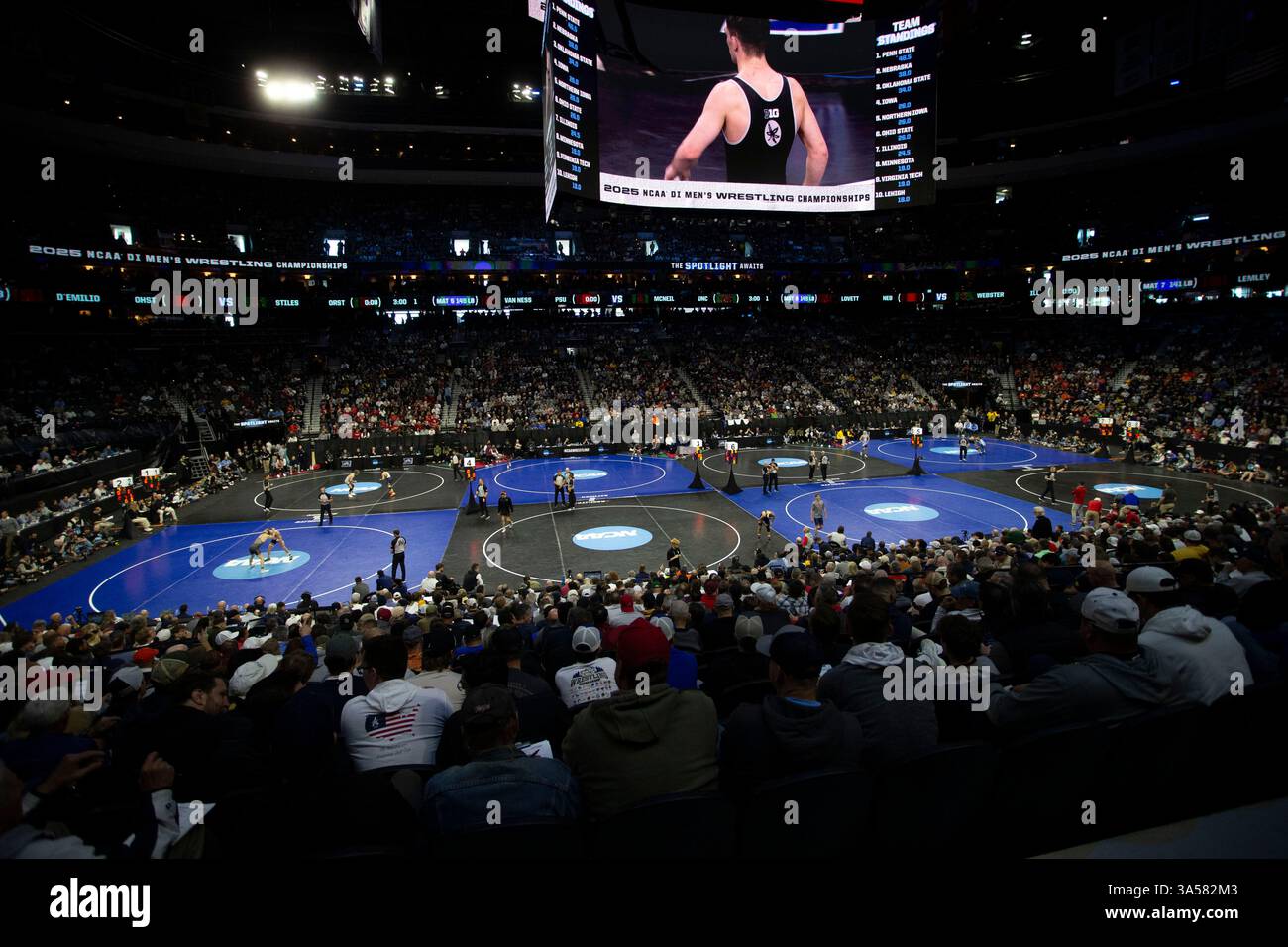 Philadelphia, Pennsylvania, USA. 21st Mar, 2025. Wrestling fans attend ...
