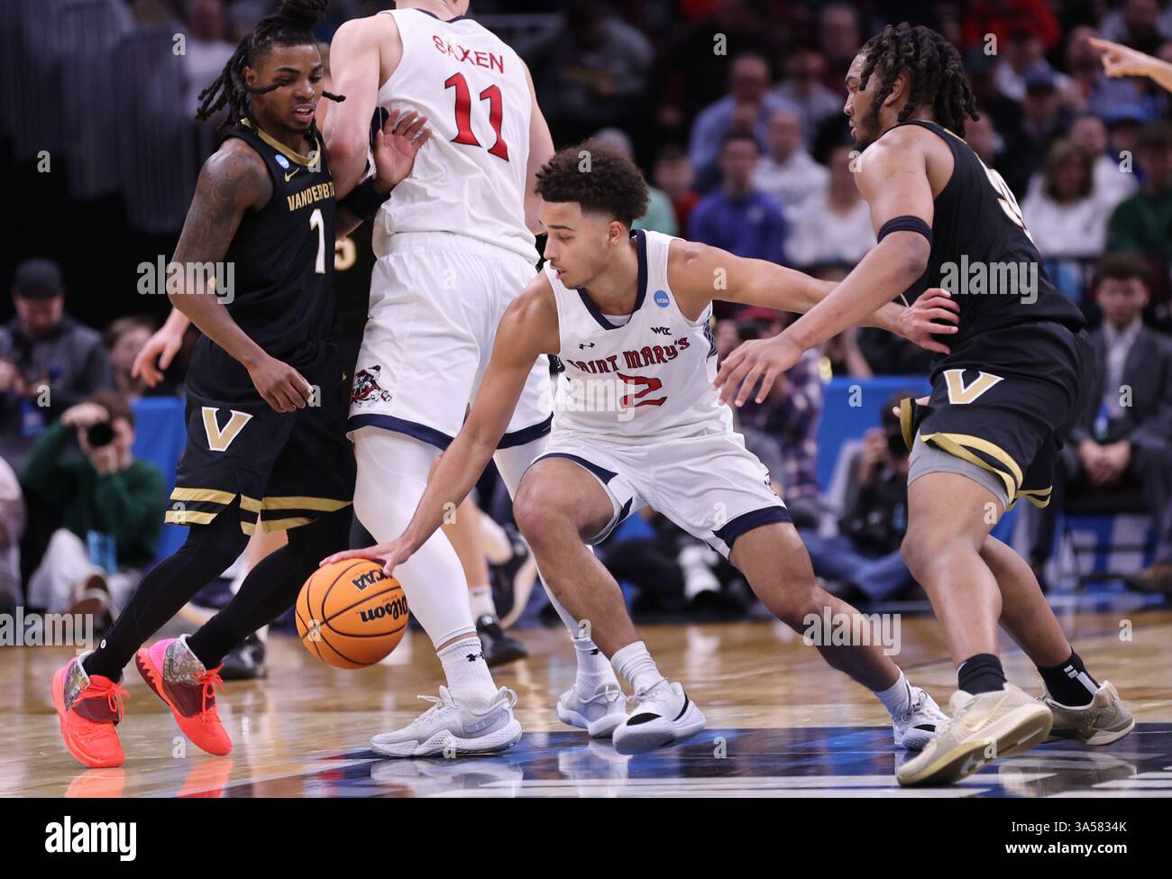 Cleveland, United States. 21st Mar, 2025. St. Mary's guard Jordan Ross ...