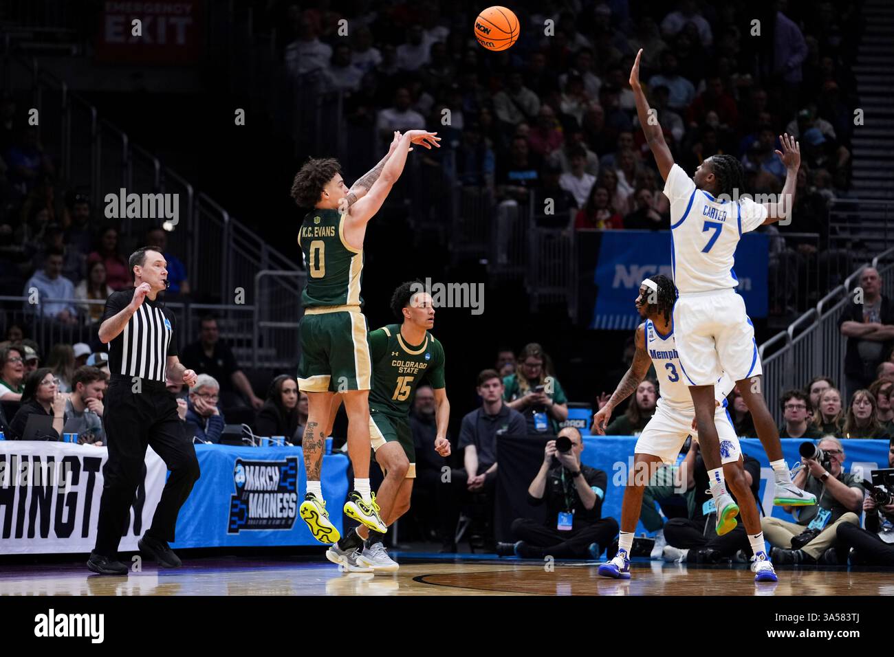 Colorado State guard Kyan Evans (0) makes a three-point basket against ...