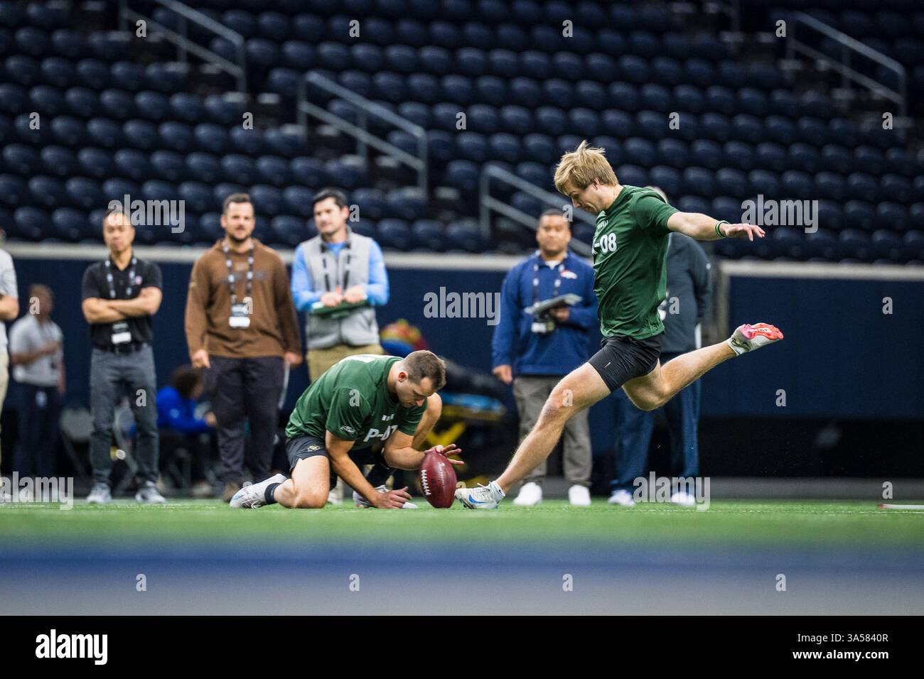 Kansas State's Chris Tennant runs a drill during the Big 12 Conference ...