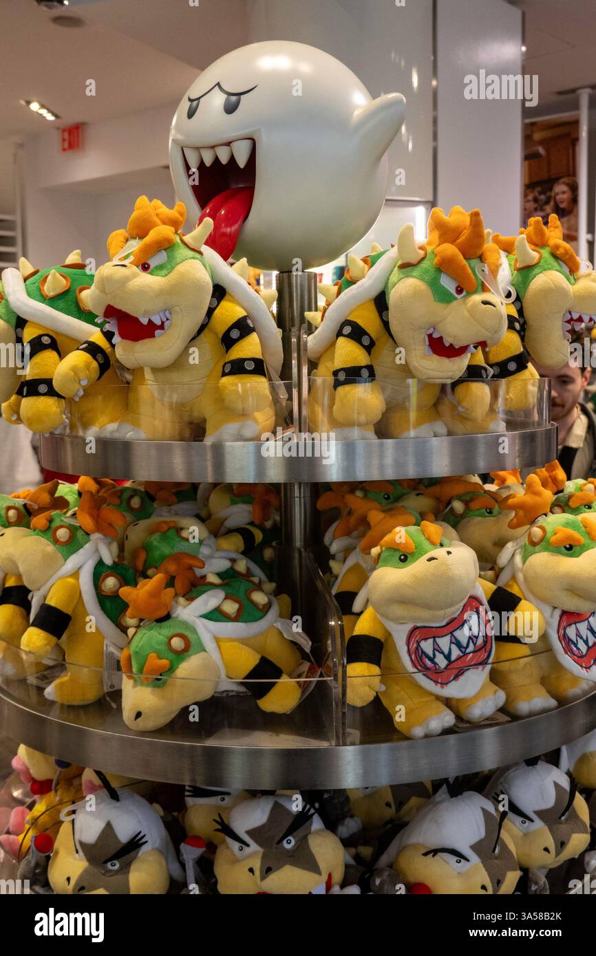 The Nintendo New York store in Rockefeller Center is a popular ...